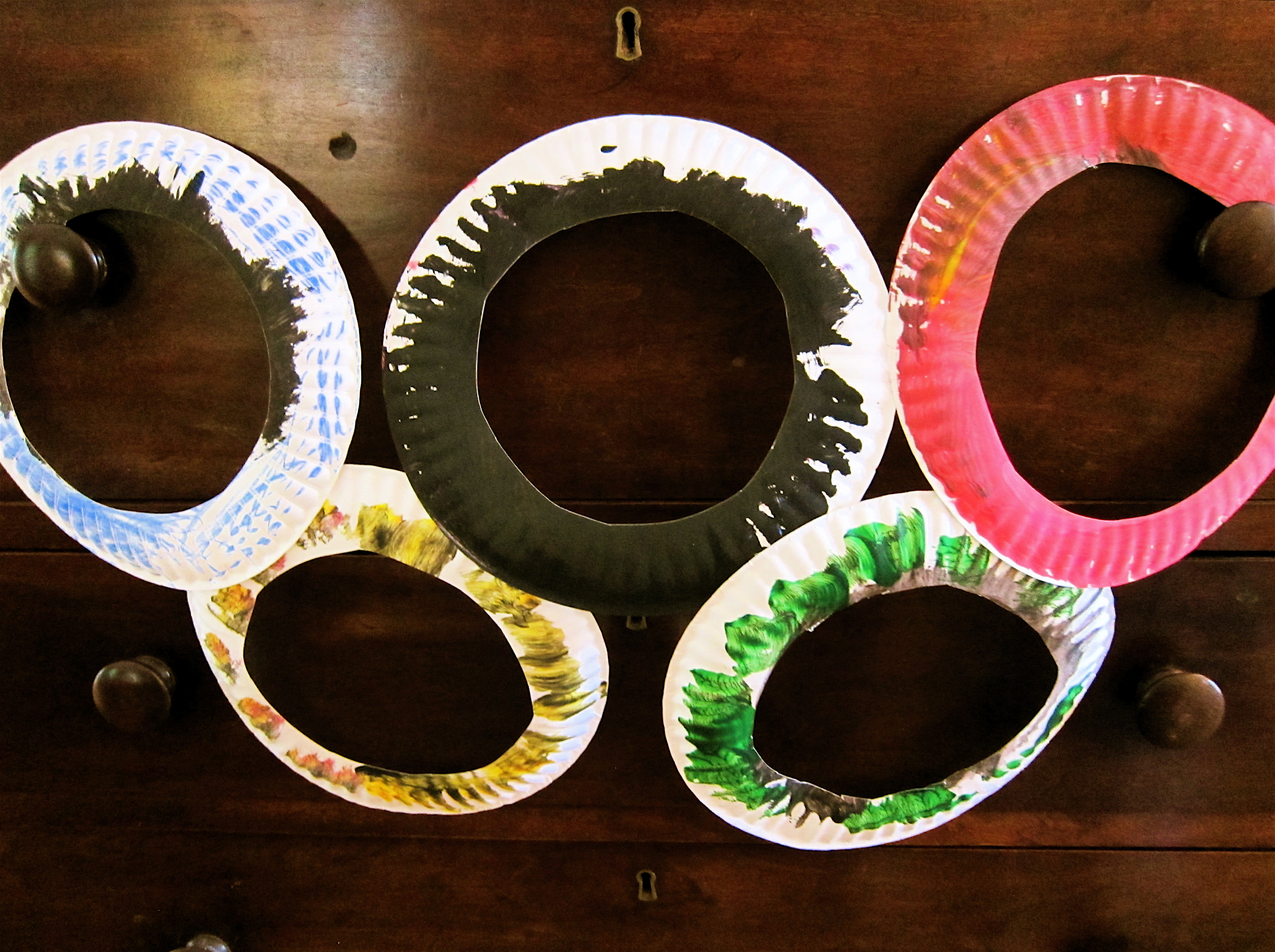 DIY Olympic Rings | Pattern Me Mommy