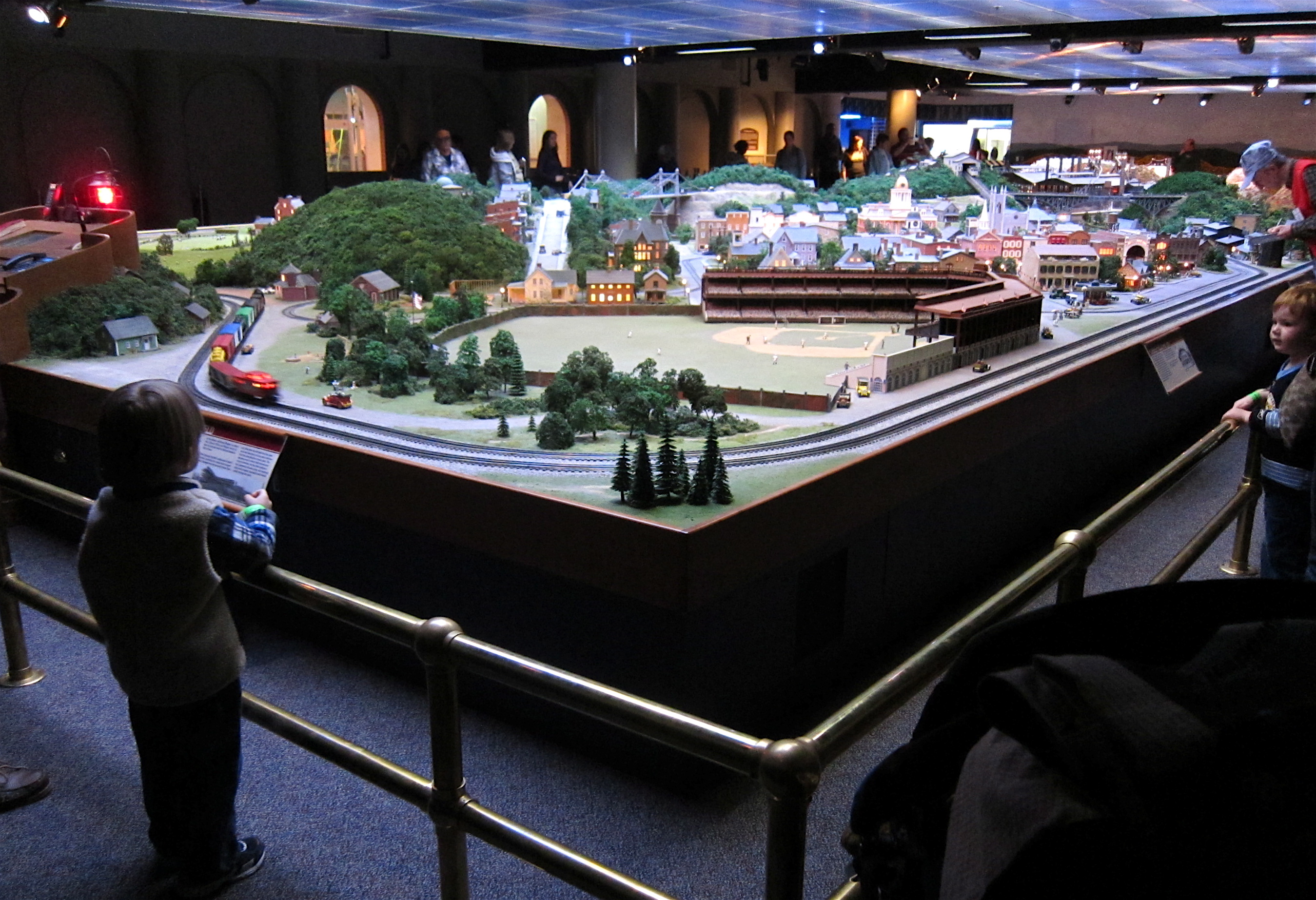 A Thousand Tiny Reasons to put this Science Center on your Must Do List ...